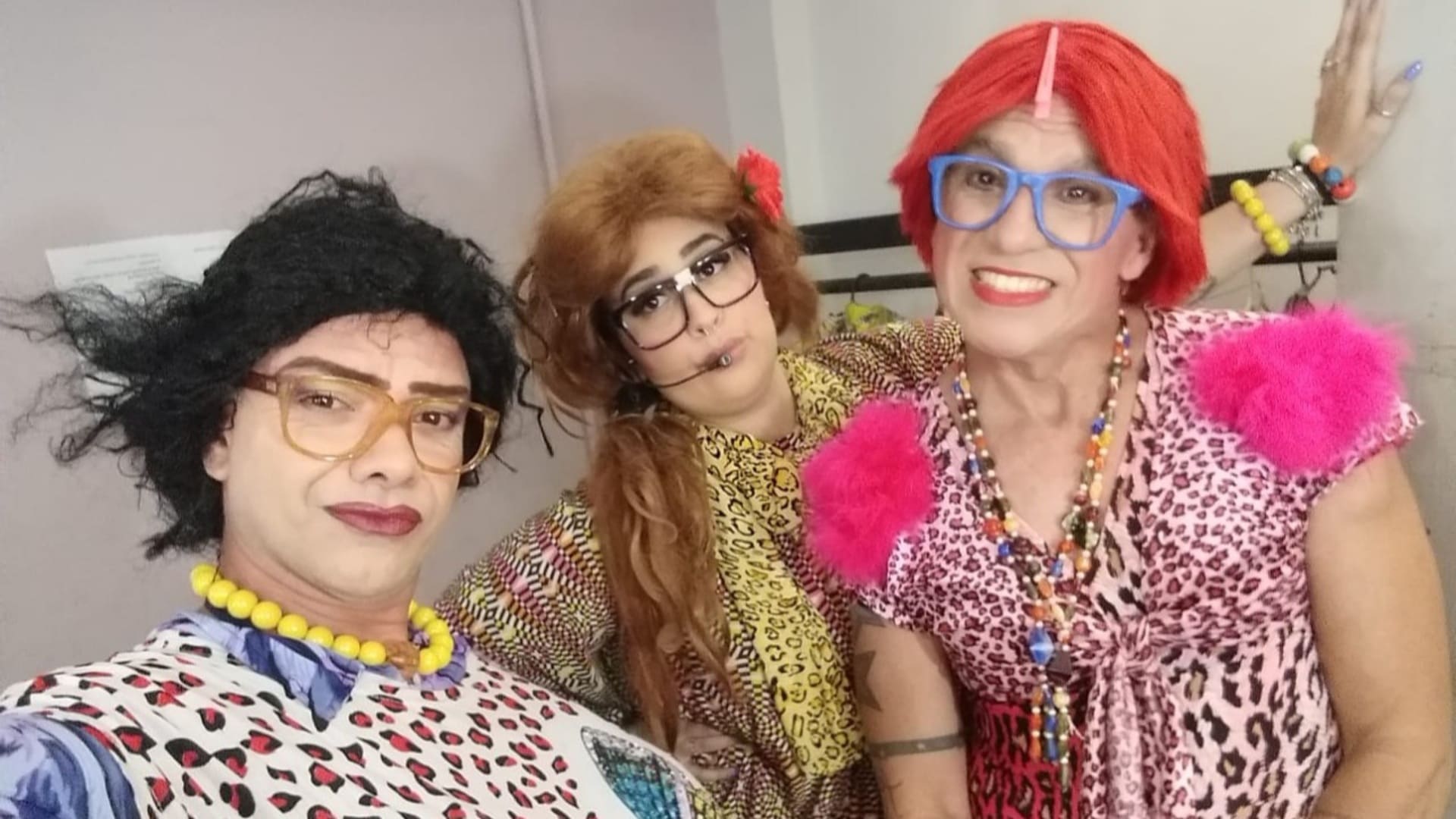 “A Fofoqueira de Caxias” faz sua estreia na Barra da Tijuca - Utilita ...