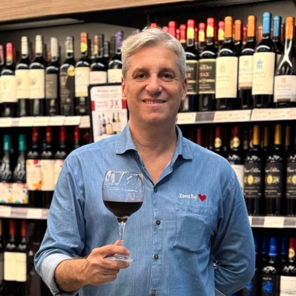 Vino Itália no Zona Sul promoverá degustação especial com Claudio Pinto ...